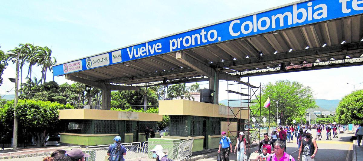 ¿Qué implica el cierre de la frontera y el espacio aéreo con Venezuela por 72 horas?