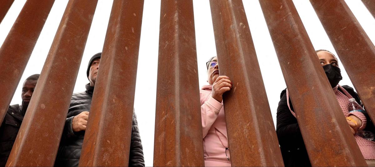 Cómo está la situación en la frontera entre EE. UU. y México tras fin del Título 42