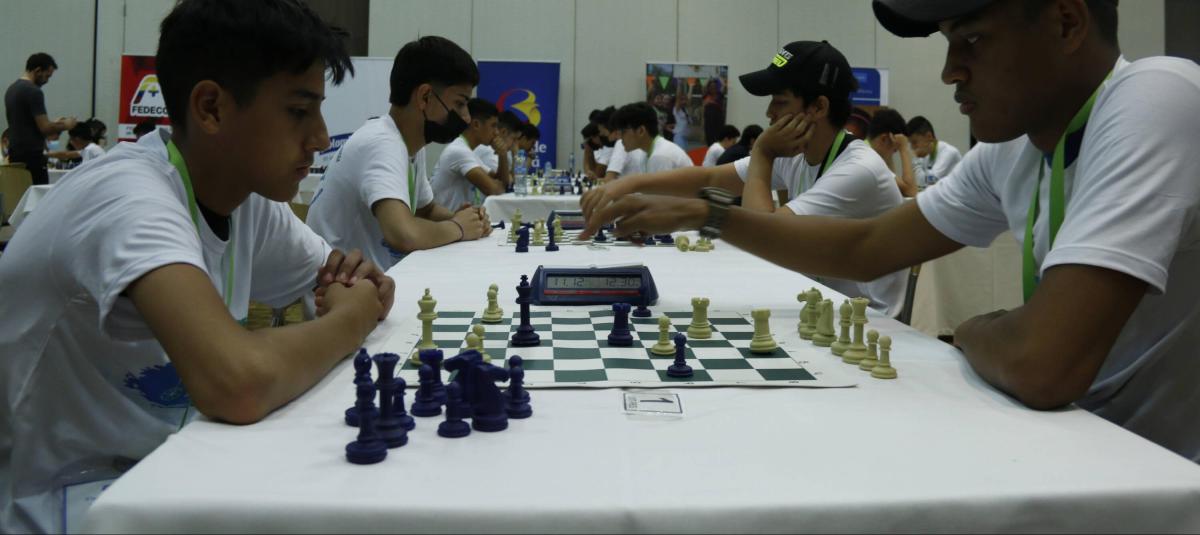 El VI torneo de ajedrez a la Rueda Rueda llega al 'cubo de Colsubsidio ...