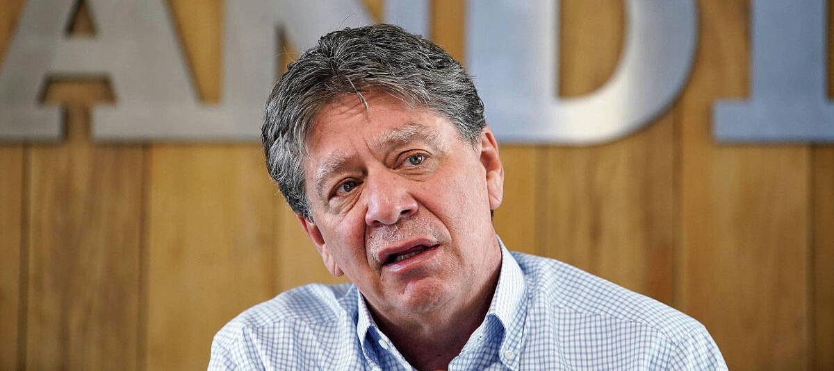 Bruce Mac Master, presidente de la Andi, habla de la crisis en la ...