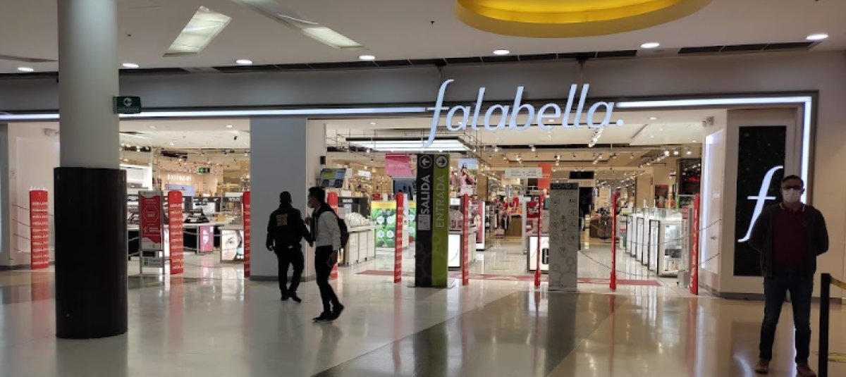 Falabella anunció el despido de 400 empleados en Chile, Perú y Colombia