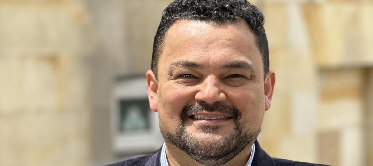 Corte Suprema investigará a congresista Carlos Carreño de Comunes ...