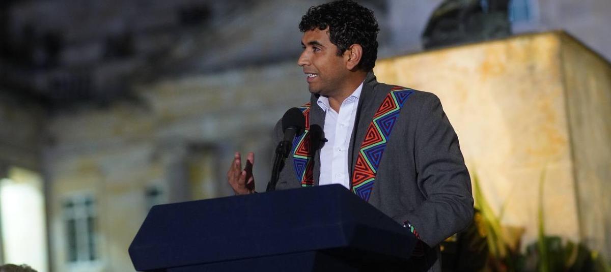 ¿A qué se expone el representante a la Cámara David Racero por ...