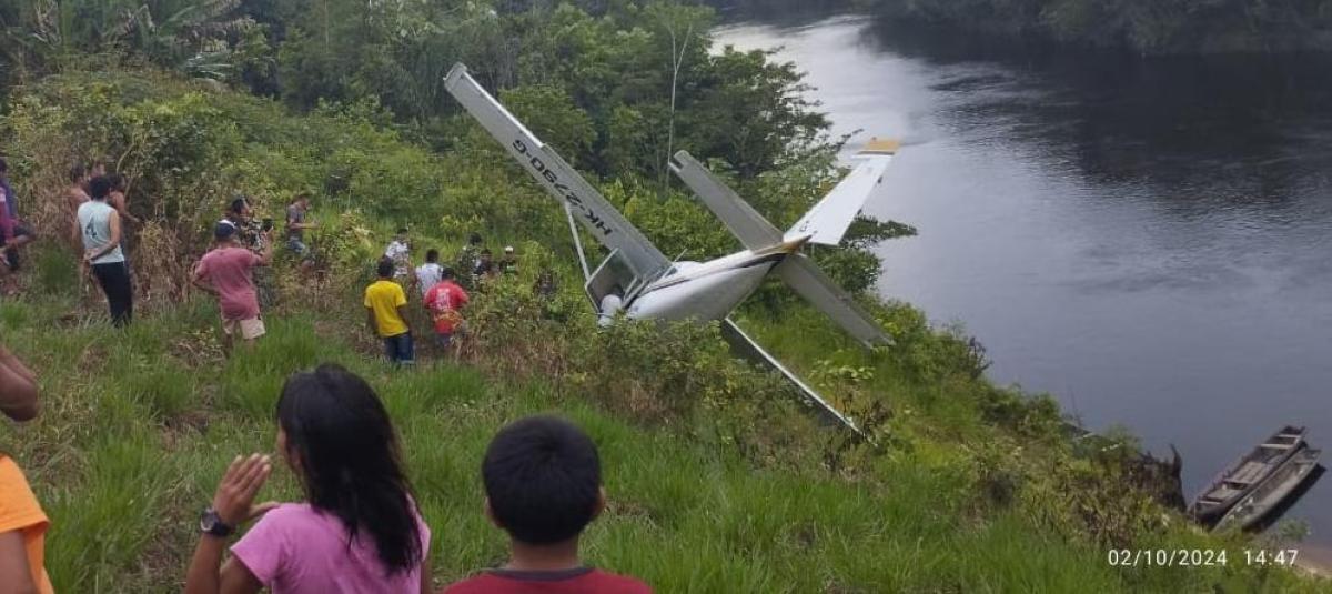 Avioneta se accidentó al aterrizar en una pista destapada del departamento de Guainía