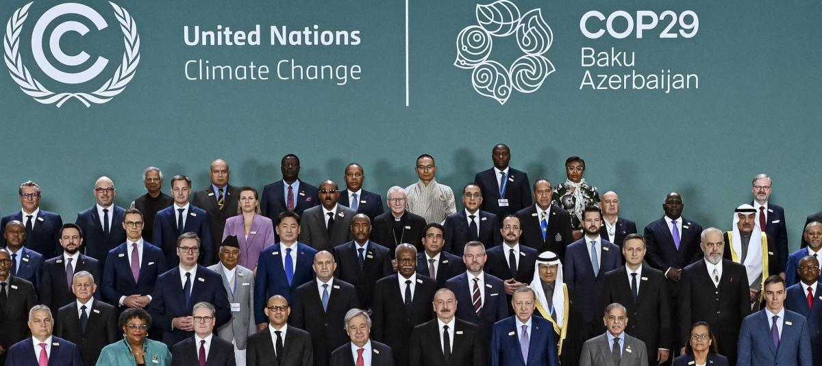 En la COP29, el mundo aprobó triplicar los recursos que países ricos darán a países en ...