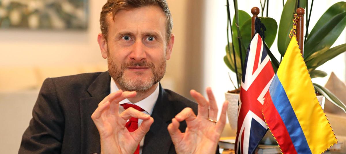 Habla George Hodgson, embajador británico, sobre las razones del ...