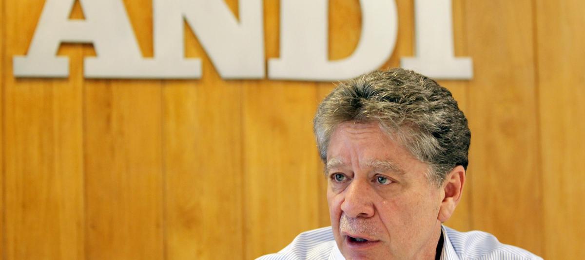 Junta de la Andi reconoce la gestión de Bruce Mac Master y decide su ...