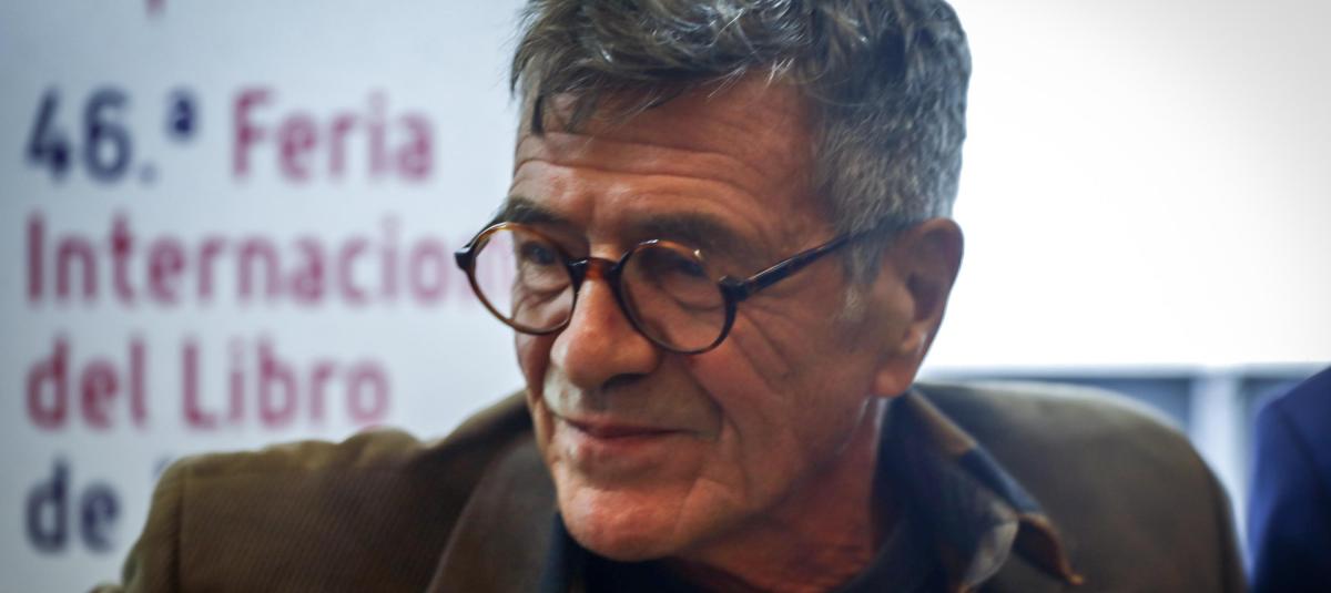 Premio Alfaguara de Novela 2025: el argentino Guillermo Saccomanno gana ...