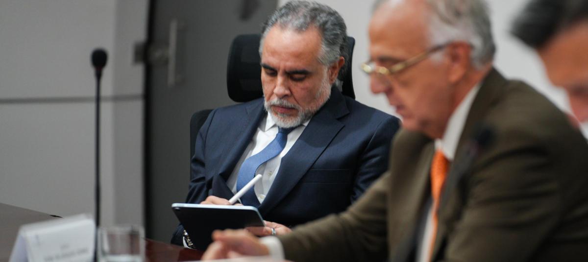 El efecto Armando Benedetti: ¿el jefe de Despacho juega ahora a ser ministro del Interior?