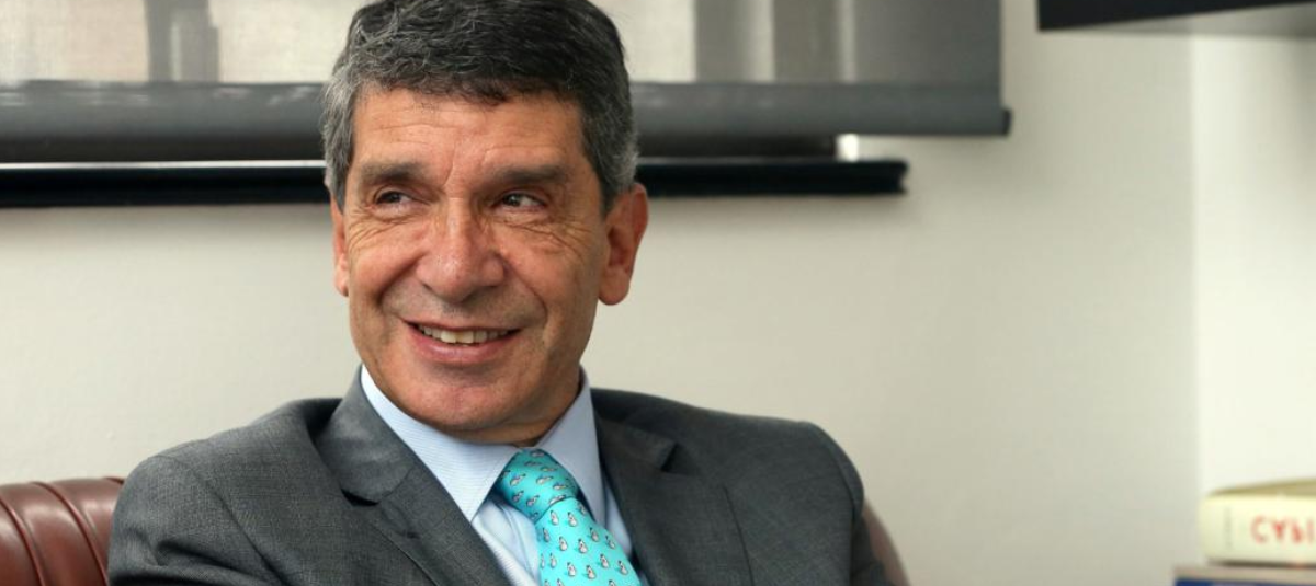 La voz generada con IA de Rafael Pardo, quien perdió habla por ...