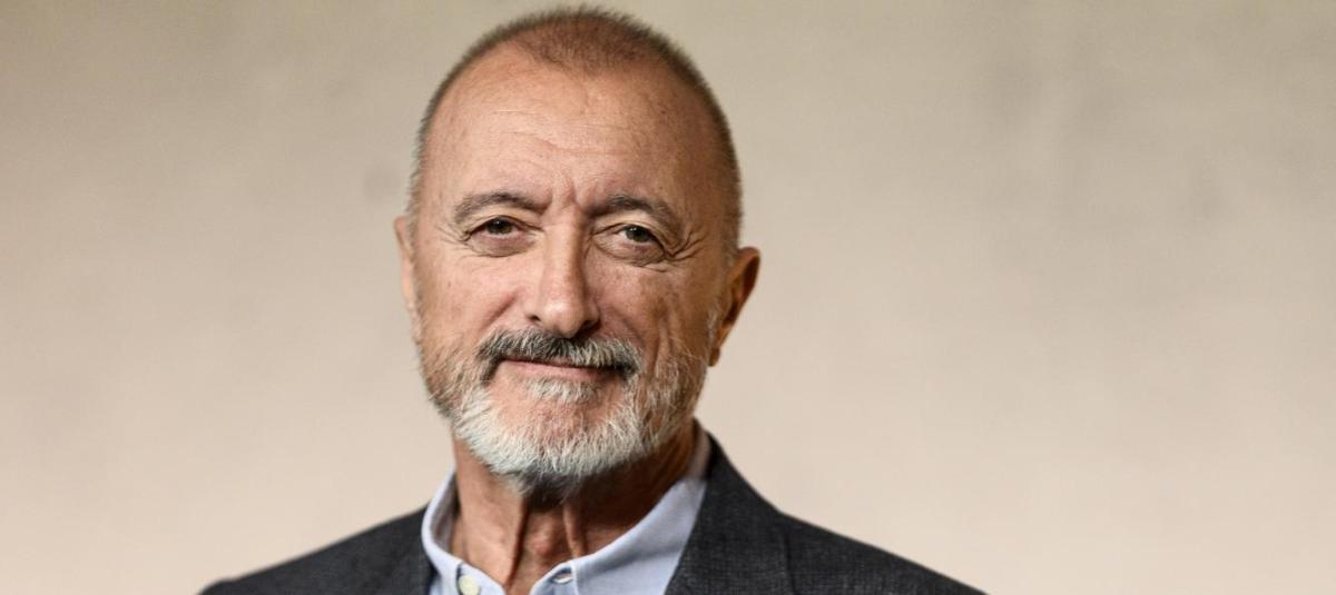 ‘Estamos en una deriva hacia un mundo analfabeto’: Arturo Pérez Reverte