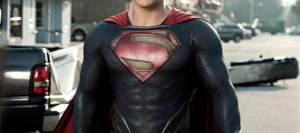 Henry Cavill contempla volver a ser Superman para Warner Bros