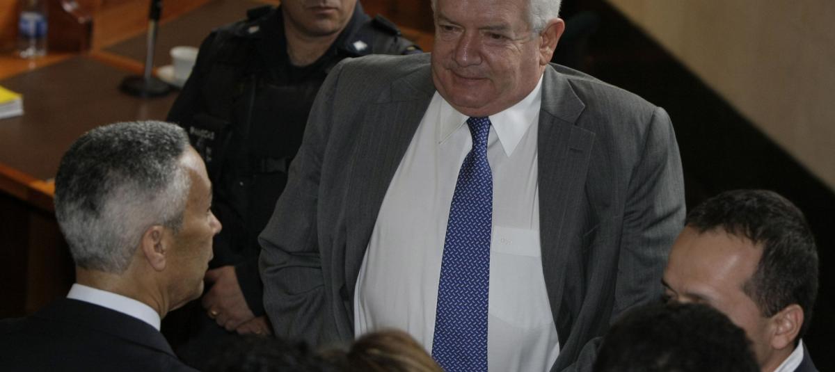 Mario Uribe viviría en apartamento que don Berna dio a víctimas