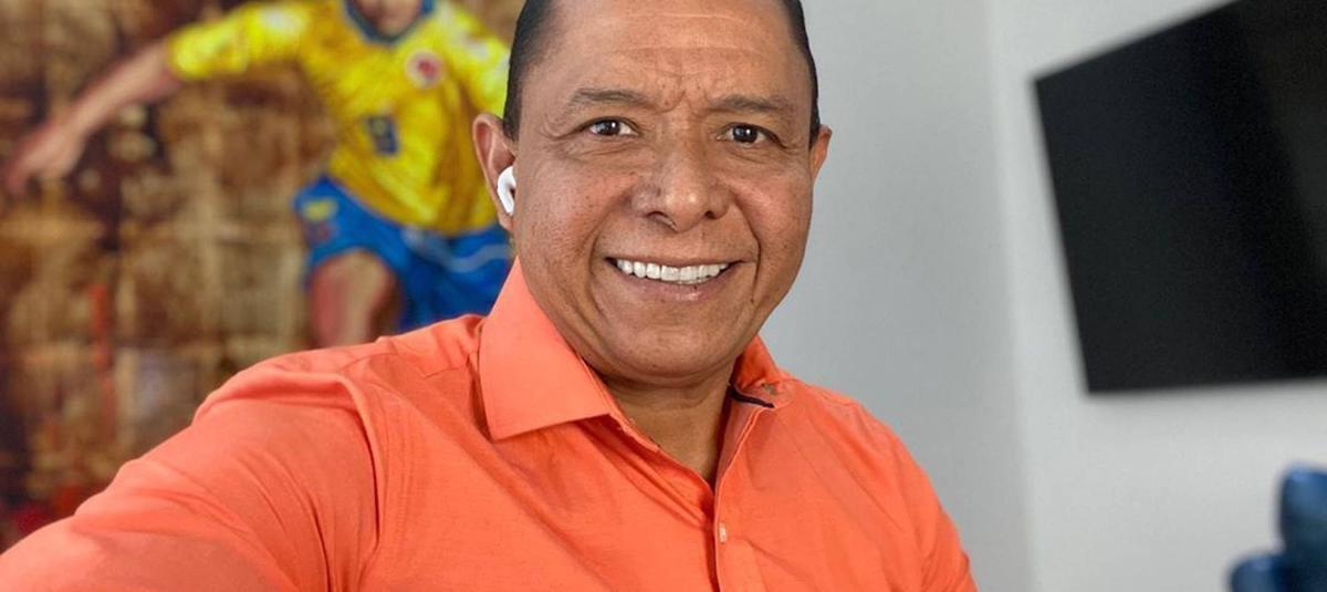 Iván René Valenciano sufre quebranto de salud en un avión