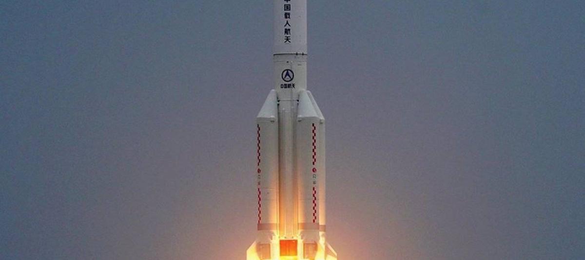 China lanza la cápsula central de su futura estación espacial