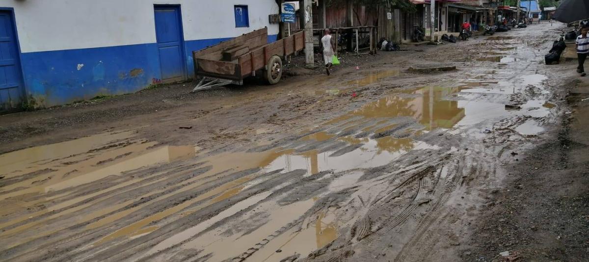 Vías en Colombia sin pavimentar, aún son muchas