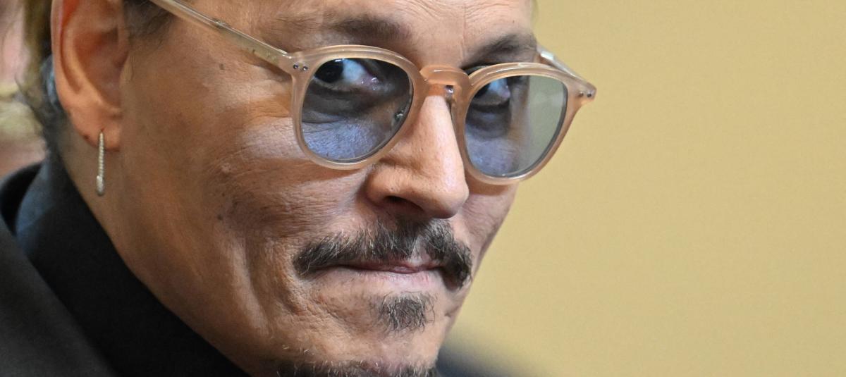 Johnny Deep tuvo que escapar de un hotel para protegerse de los fans