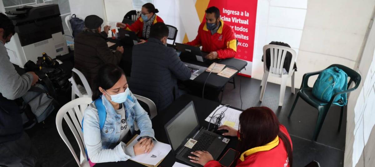 ¿Cómo agendar una cita para trámites de hacienda en los SuperCADE?