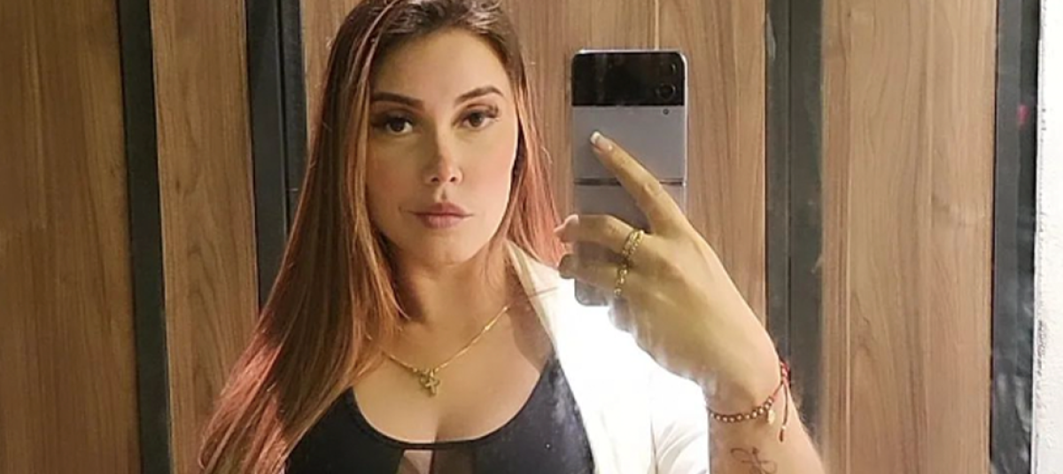 Manuela Gómez sigue hospitalizada por problemas en la columna