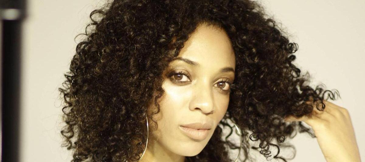 Retenida la actriz Nina Caicedo en el aeropuerto de Cancún