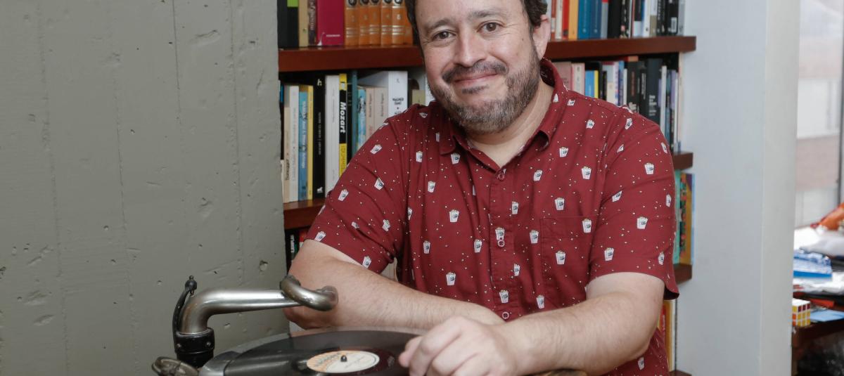 J.A. Monsalve: ‘La radio crea entre el oído y el corazón una línea directa’