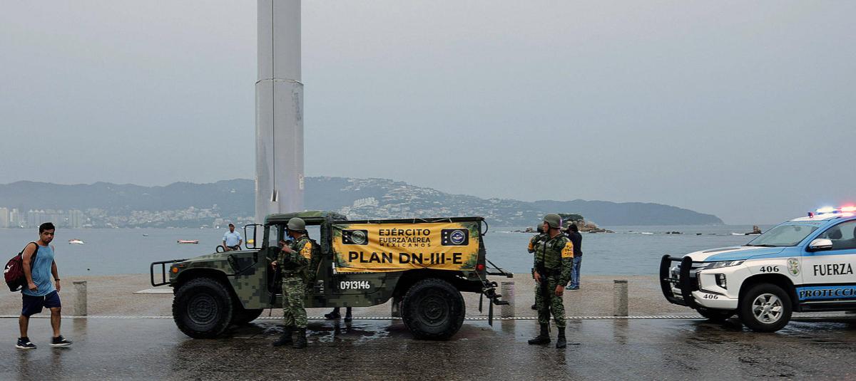 Huracán Otis: fenómeno toca tierra en puerto de Acapulco, México, con categoría 5