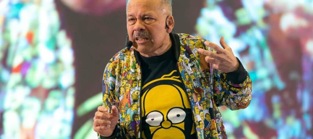 Humberto Vélez, la voz Homero Simpson viene a la Cómic Con Colombia 2023