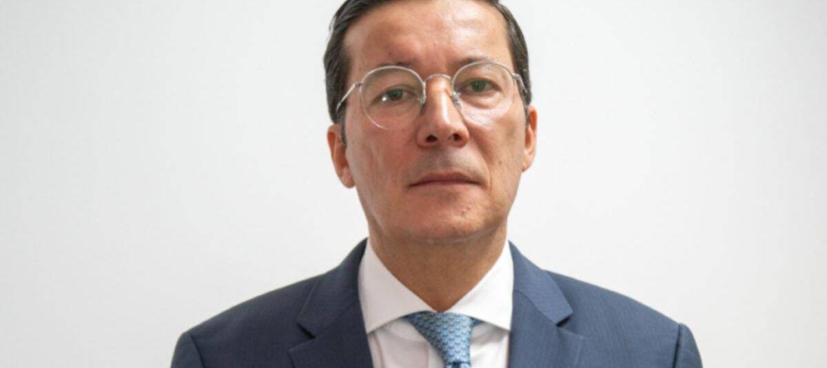 ¿Quién es Hernán Penagos, el exmagistrado elegido como nuevo registrador?