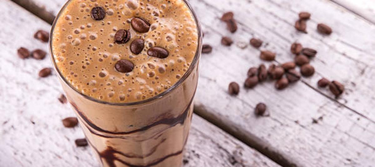 Receta para preparar una deliciosa malteada de café sin helado