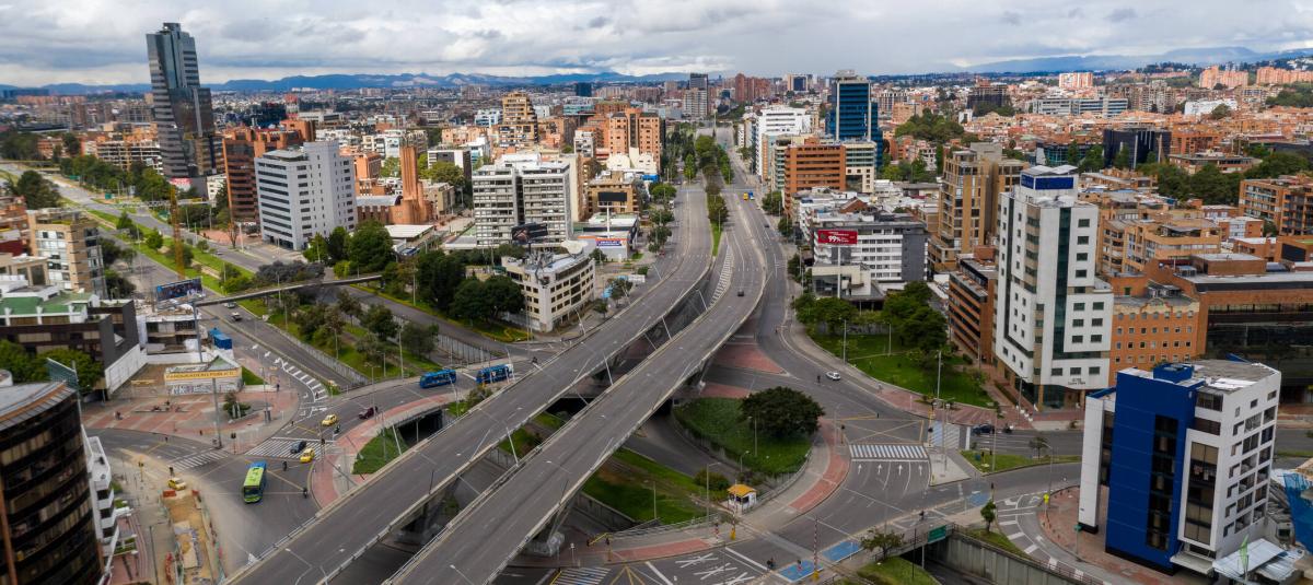 ¿Cómo circular de forma correcta y segura en una glorieta? Así se entra ...