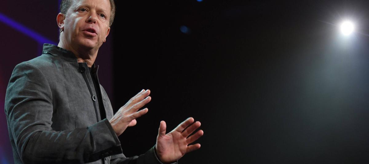 Joe Dispenza, el hombre que quiere hacer meditar al mundo