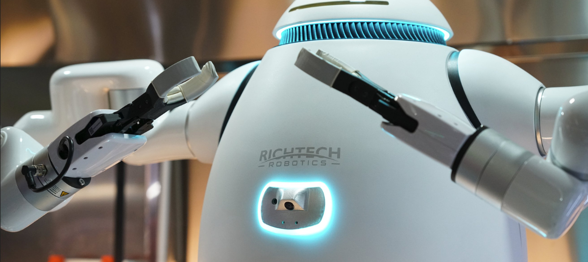 CES 2024: ADAM, el robot barista que quiere cambiar el mundo de los ...