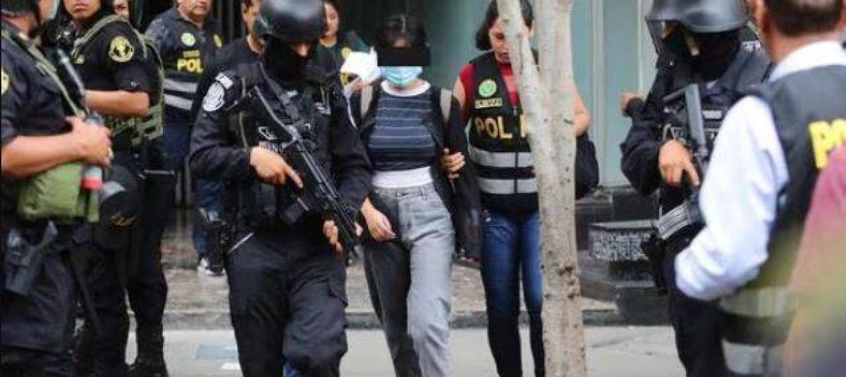 'Call center' del crimen: capturan a 300 personas de banda que extorsiona en Suramérica