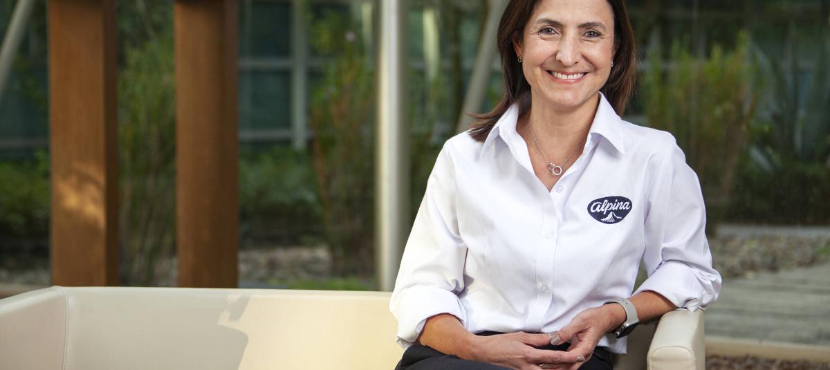 Carolina Espitia, primera mujer gerente de Alpina habla de nombramiento ...