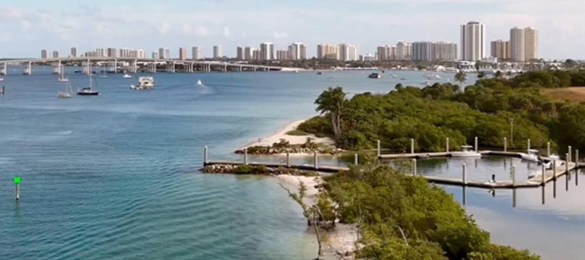 La isla cercana a Miami en donde se albergaba el búnker nuclear de John ...