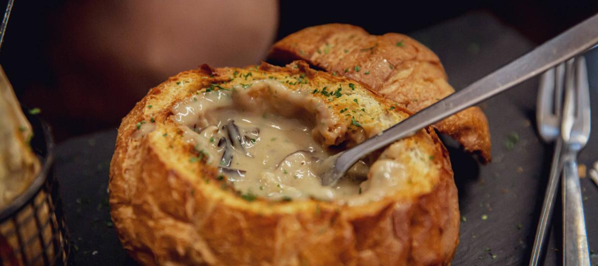 Receta para preparar un exquisito ‘panne cook’ de pollo y champiñones