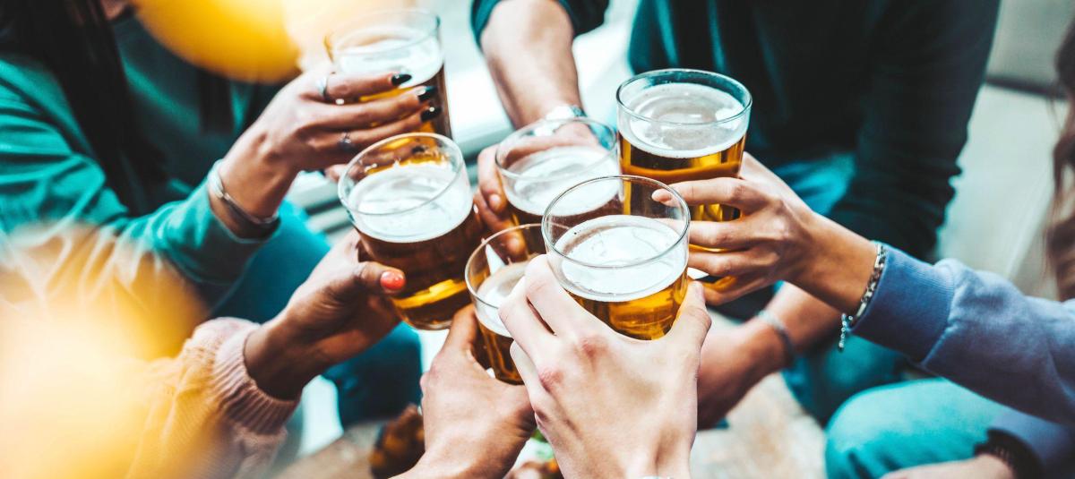 ¿Cuáles son los peligros que corren los jóvenes al consumir en exceso ...