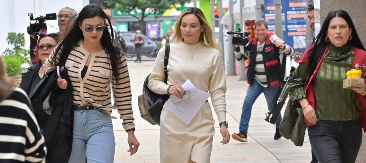 María Name Ramírez, hija de Iván Name, llega a la Corte Suprema para ...