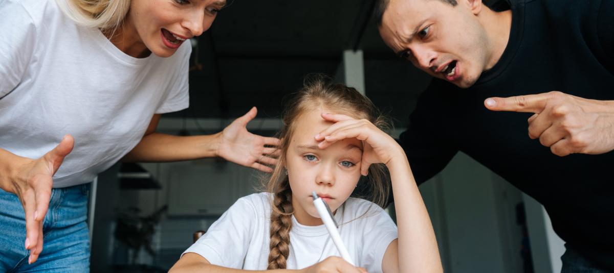 Las seis actitudes de los padres que hacen que los niños se sientan ...