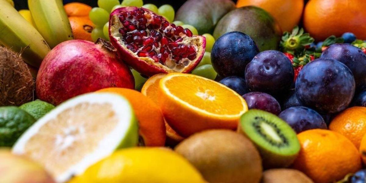 La fruta que reduce el azúcar, potencia el colágeno y es una 'bomba' de ...