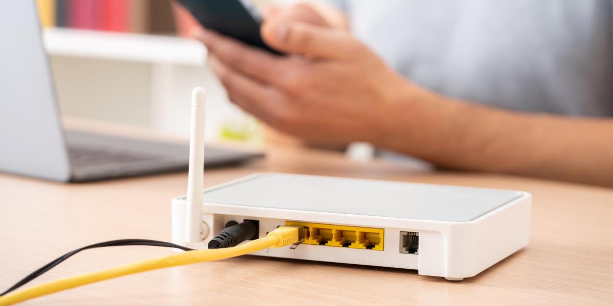 Aleje este objeto de su módem de internet: podría debilitar la señal wifi