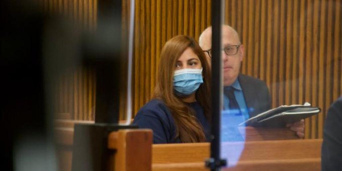 Cadena perpetua para mujer que dejó sola a su hija por irse de vacaciones