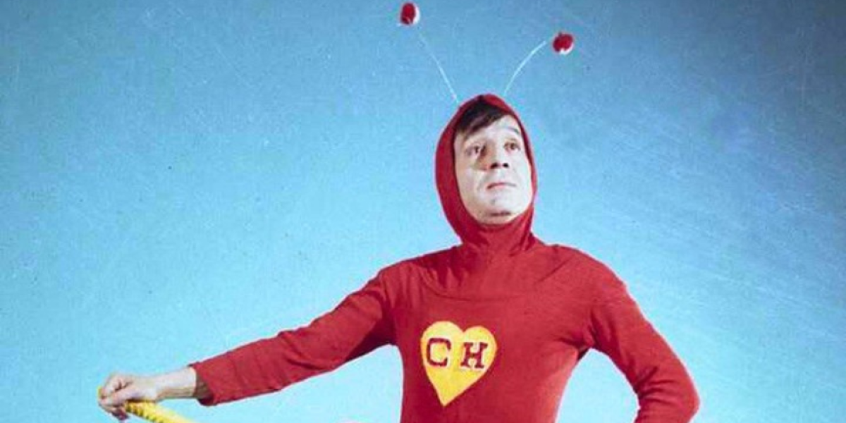 El video que muestra cuando el 'Chapulín Colorado' revela su verdadero ...