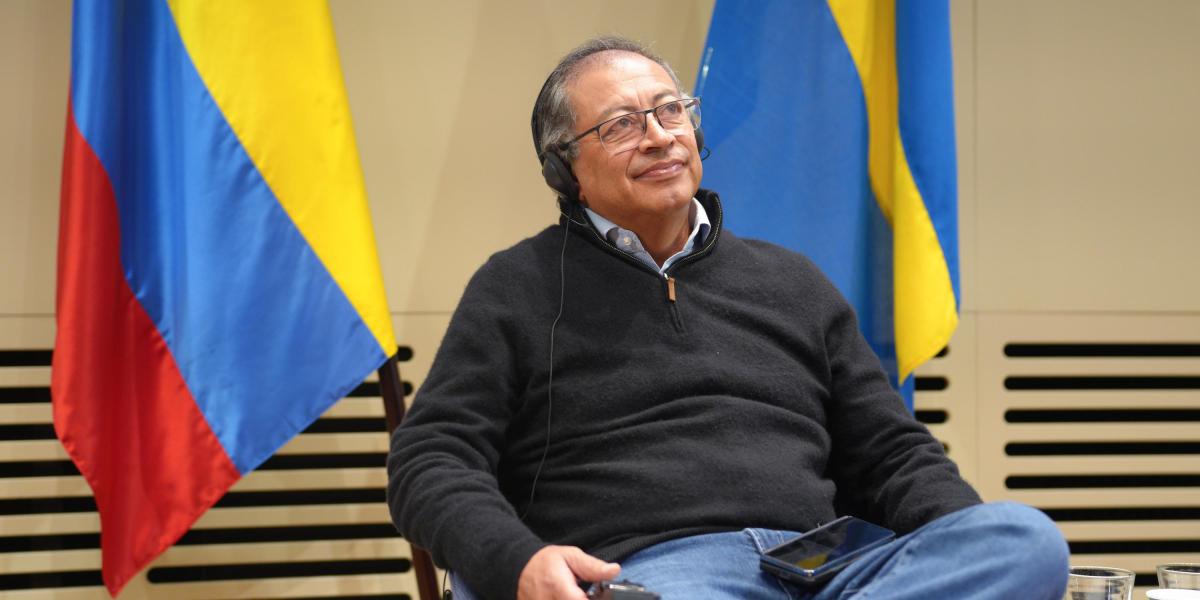 'Es un hecho histórico y se hizo con el Congreso de la República ...