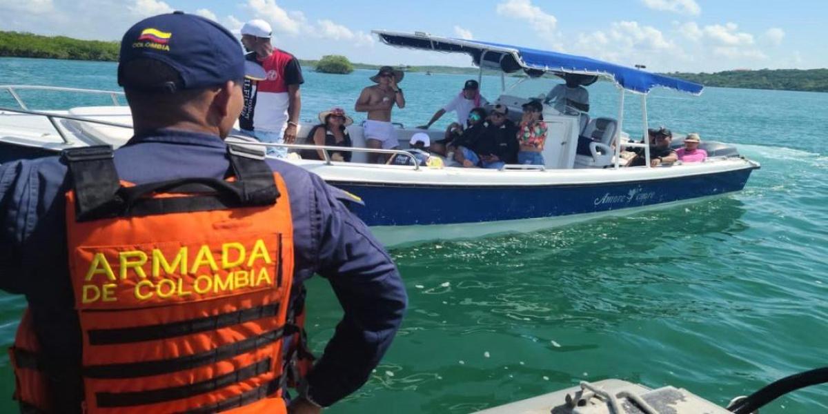 Vacaciones : más de 700 uniformados de la Armada están listos para ...