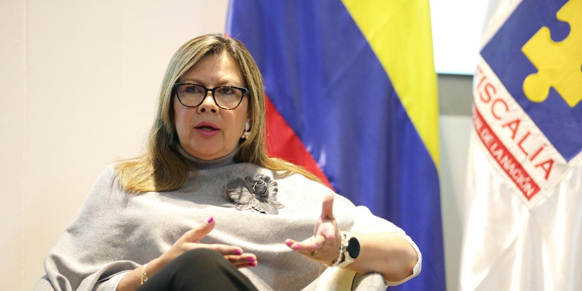 Fiscal general Luz Adriana Camargo anuncia que impulsarán cambios en los principios de ...