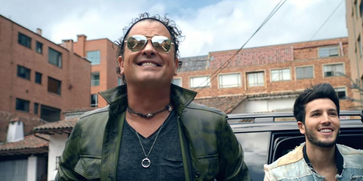 Robarte un Beso video de Carlos Vives y Sebastian Yatra