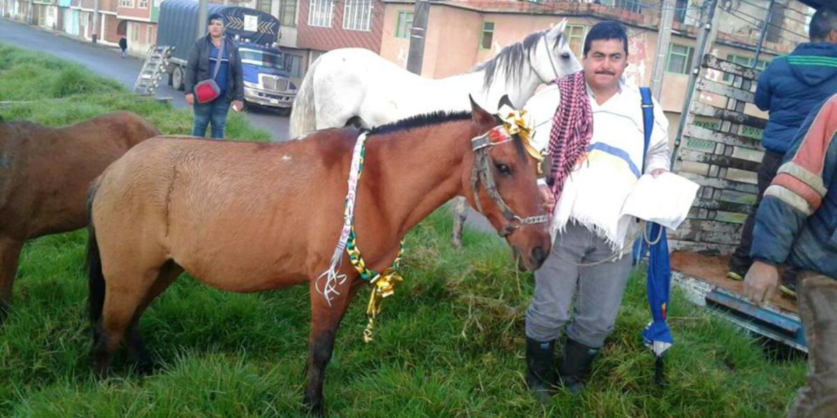 Entrega de vehículos de tracción animal en Soacha
