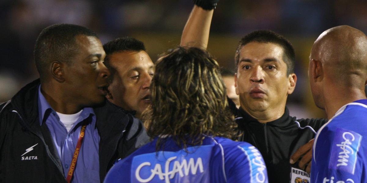 Gerardo Bedoya, el jugador más expulsado del fútbol colombiano