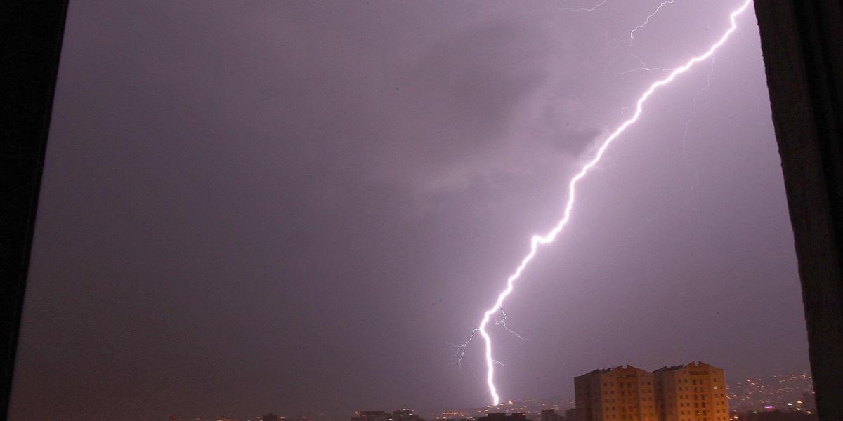 Rayos: ¿qué son y cómo pueden afectar a las personas?